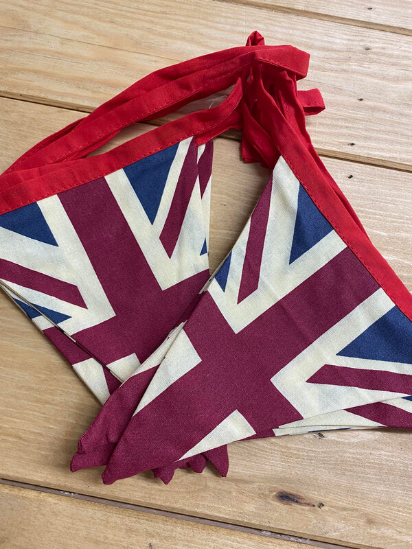 English Country Bunting – Beau and Brooke Ltd